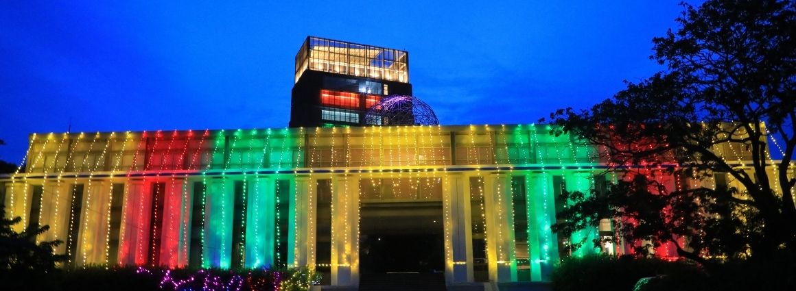 Azadi Ka Amrit Mahotsav: The Iconic Jaffna Culture Centre illuminated ...